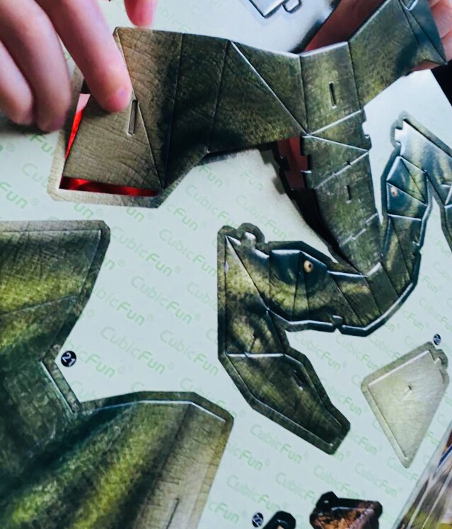 Review: Build your own 3D Dinosaur T-Rex Model by Cheatwell Games – The ...