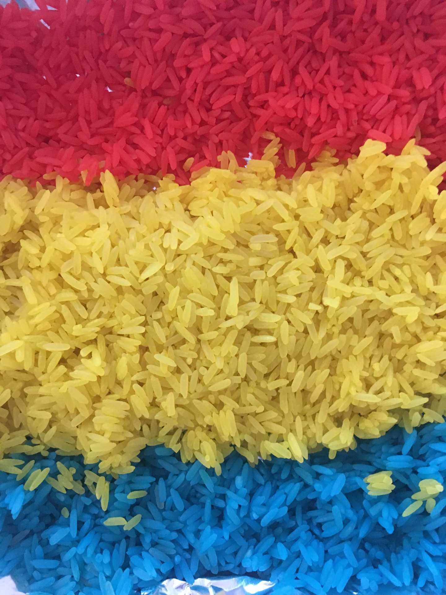 How to Make Coloured Rice for Sensory Play in 3 Minutes! – The SEN ...