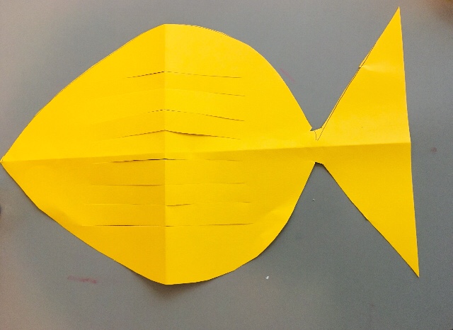 How to Create a Paper Weaving Rainbow Coloured Fish- Fine Motor Craft ...