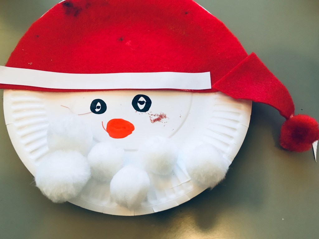 Easy Christmas Craft for Kids- Make a Paper Plate Santa – The SEN ...