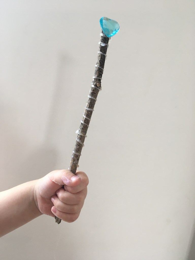 How to Make a Magic Wand! #SENRESOURCESSUMMER – The SEN Resources Blog